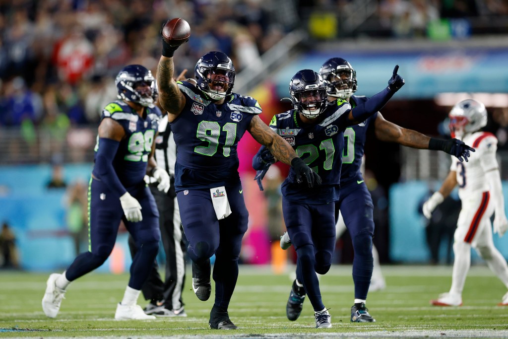 Dark Side defense deals Super Bowl devastation to Patriots - Concord ...